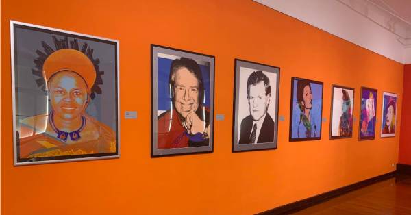 Magyar Múzeumok - Színek, pop-art, Andy Warhol - Különleges kiállítás a ...